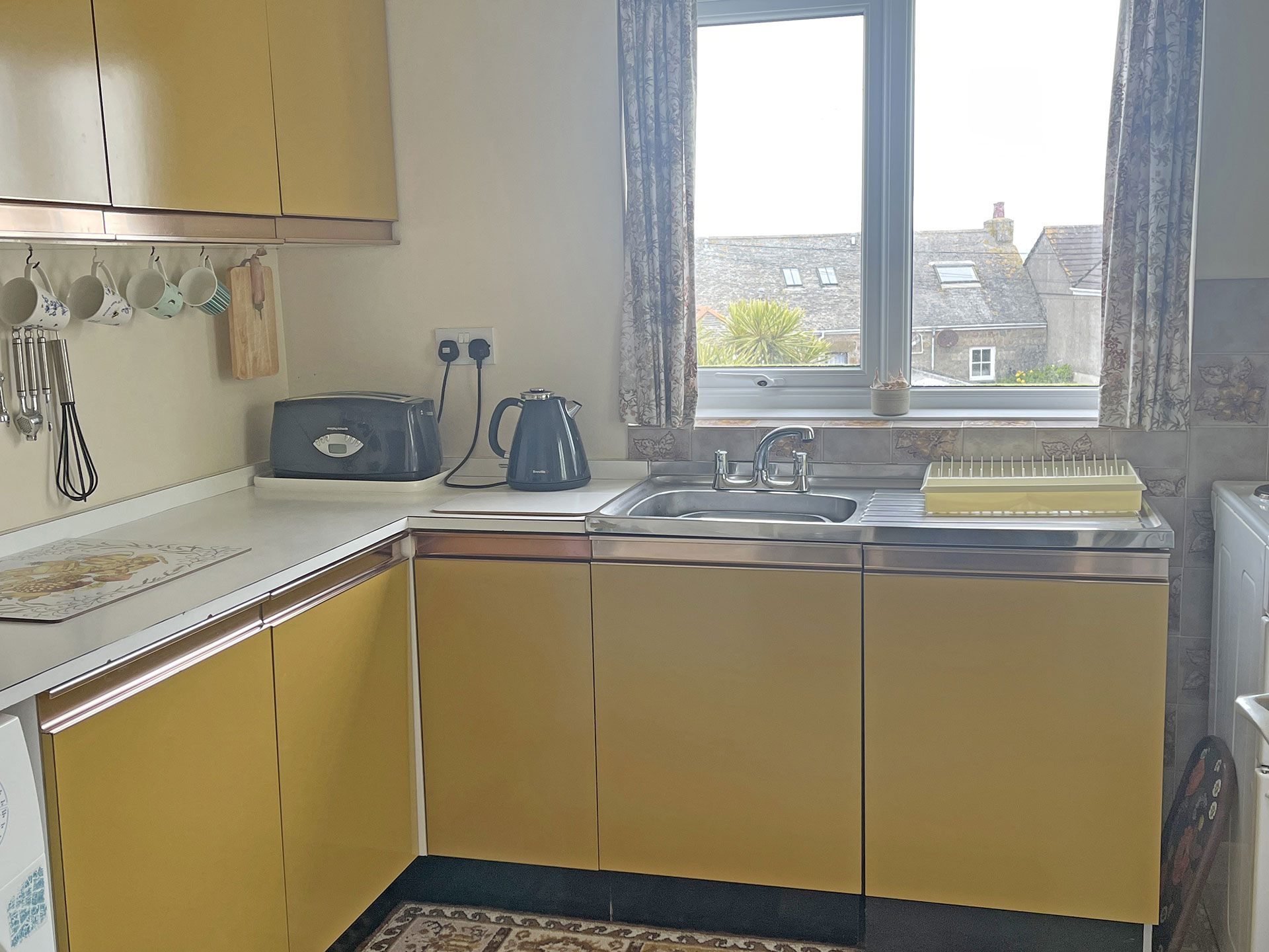 8 Springfield COUrt, Isles of Scilly – Scilly Estate Agents